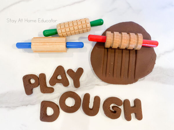 How to Make Brown Playdough - Stay At Home Educator