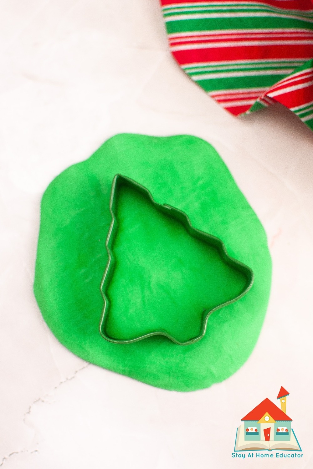 Edible Christmas Playdough Recipe with Frosting