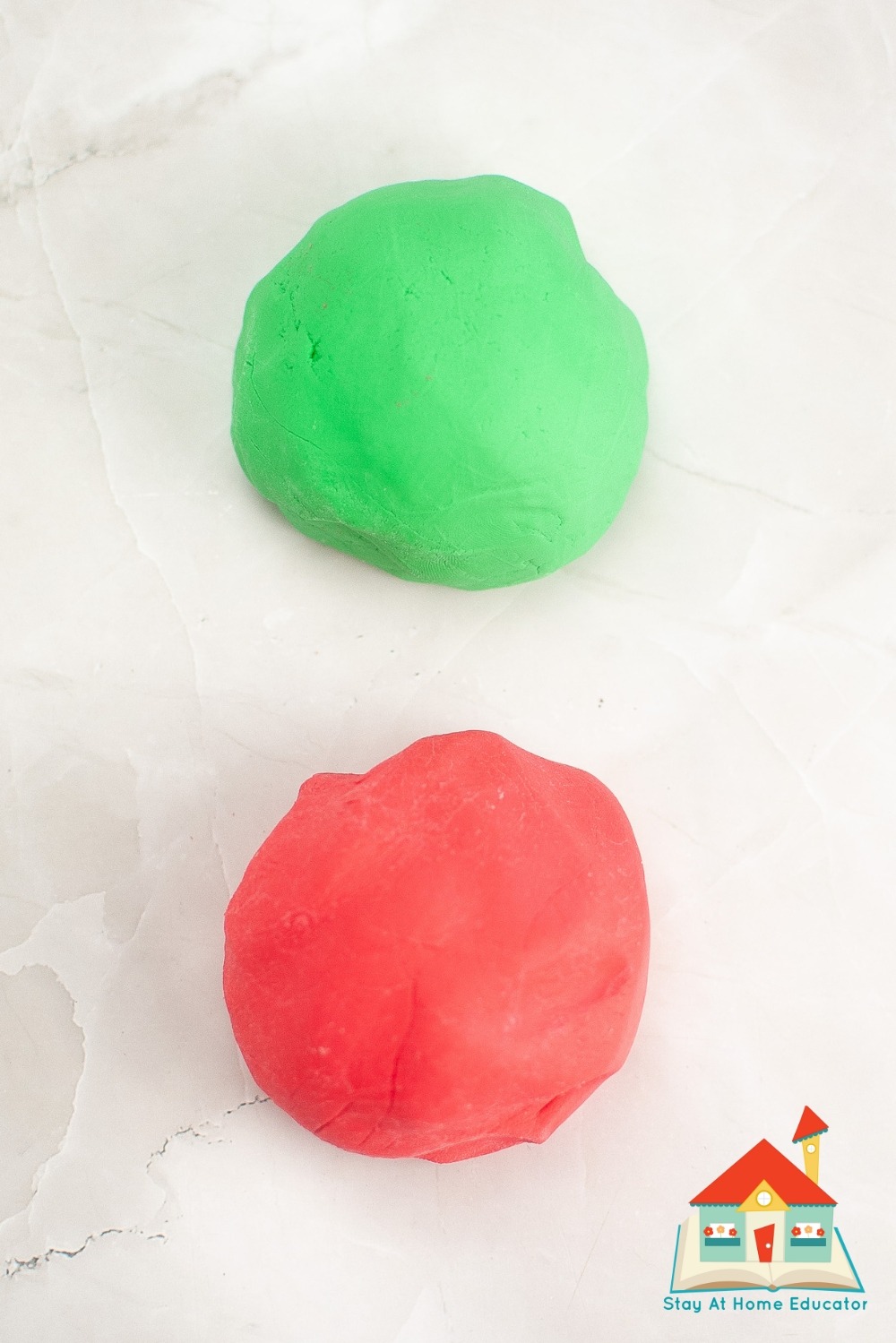 Edible Christmas Playdough Recipe with Frosting